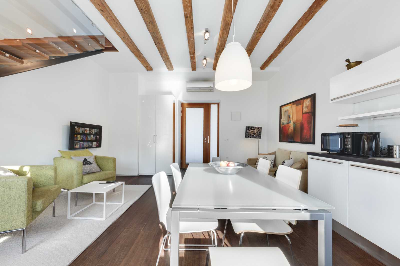 Modern 1 Bedroom Duplex Apartment in Ljubljana